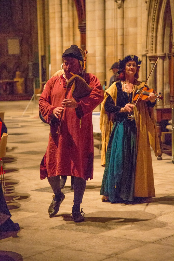 Medieval Music and Entertainment – Book the best medieval music and ...